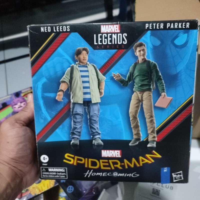Promo Hasbro. Marvel Legends Spiderman Homecoming. Ned Leeds & Peter ...