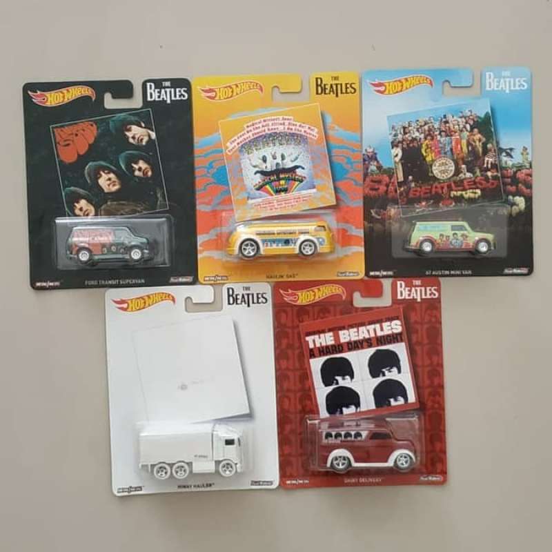 Promo Hotwheels Hot Wheels The Beatles - Complete Set of 5 Pcs Diskon ...