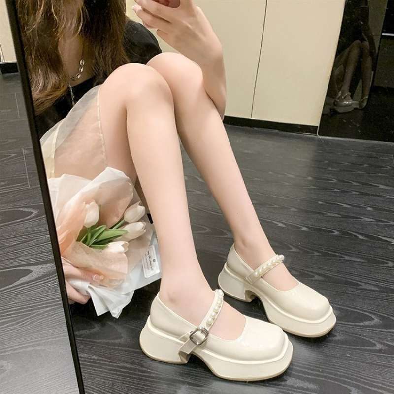 Jual Sepatu Wanita Korean Style Docmart Pearl Kekinian Platform Shoes ...