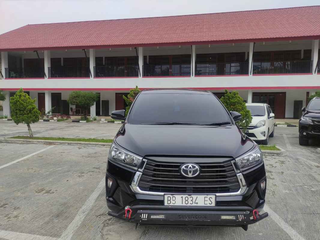 Jual Rental Mobil Dalam Kota Innova Reborn - With Driver Di Seller ...