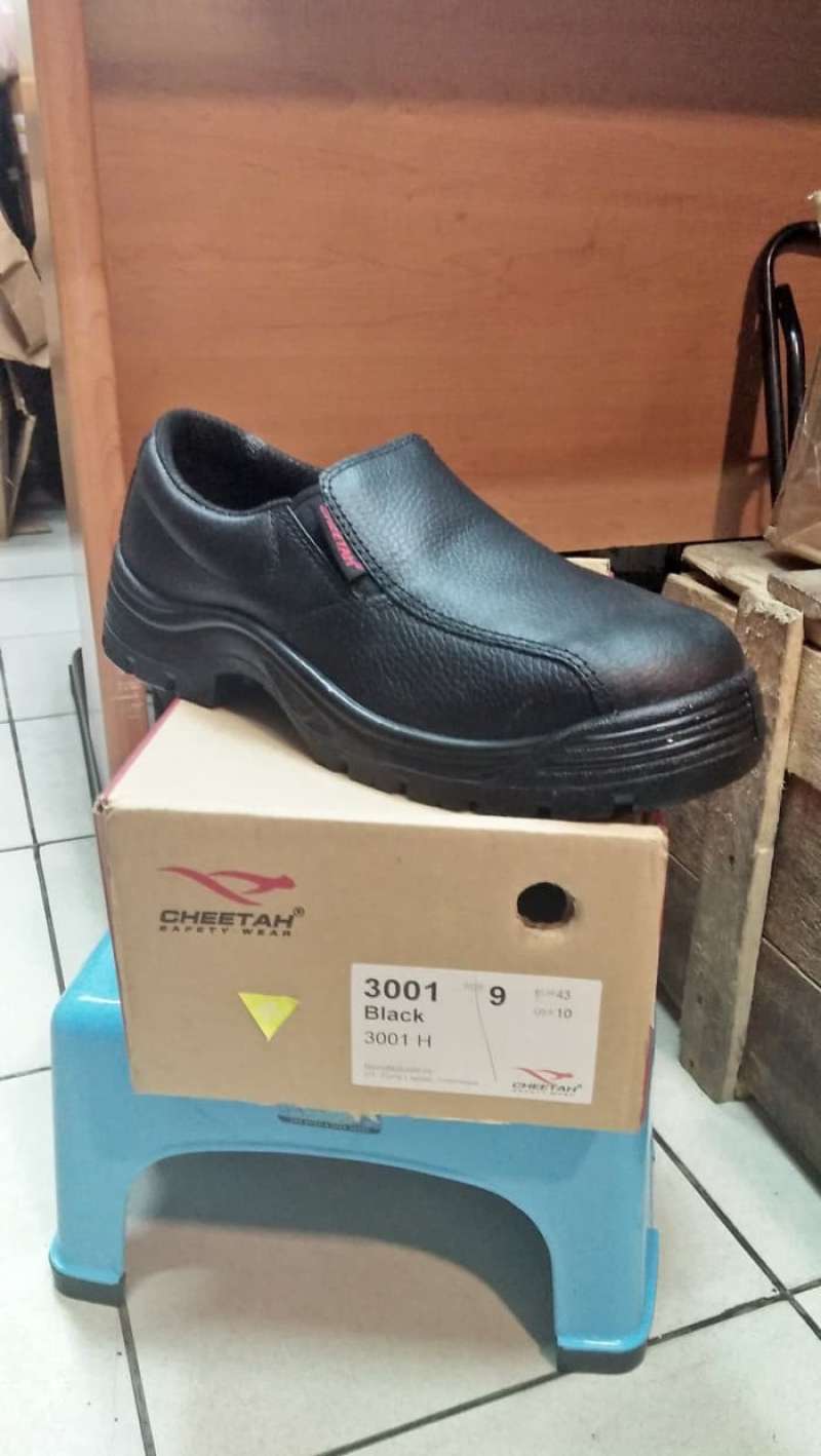 Promo Sepatu Safety Cheetah Type 3001h Diskon 50% Di Seller ...