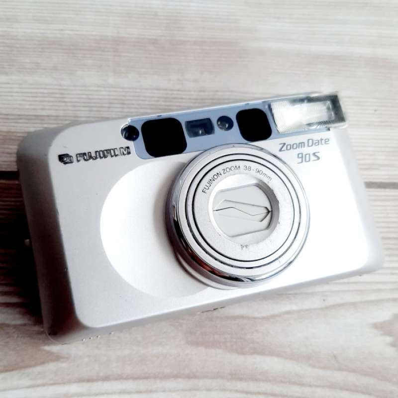 Jual Kamera Analog Fujifilm Zoom Date 76s 90s 115s 125s Di Seller Rumix - Cengkareng Timur, Kota ...