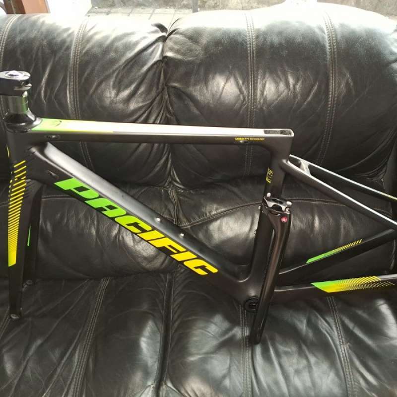 Jual Frameset Carbon Pacific Spectre 5.0 Kondisi Baru Sangat Ringan Primum Di Seller Tombstone ...