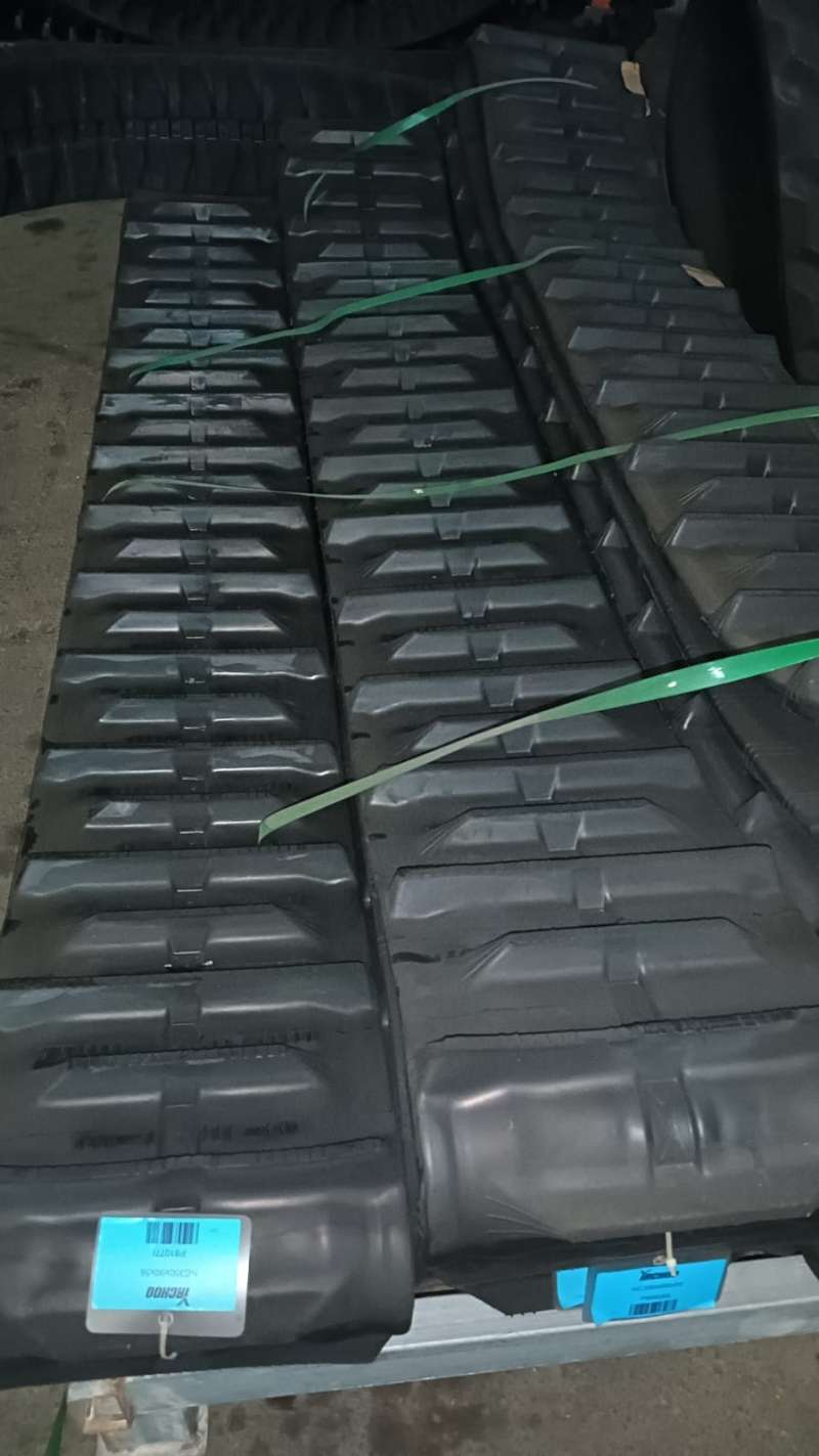 Jual Rubber Track 350x90x56 Untuk Combine Harvester Di Seller ...