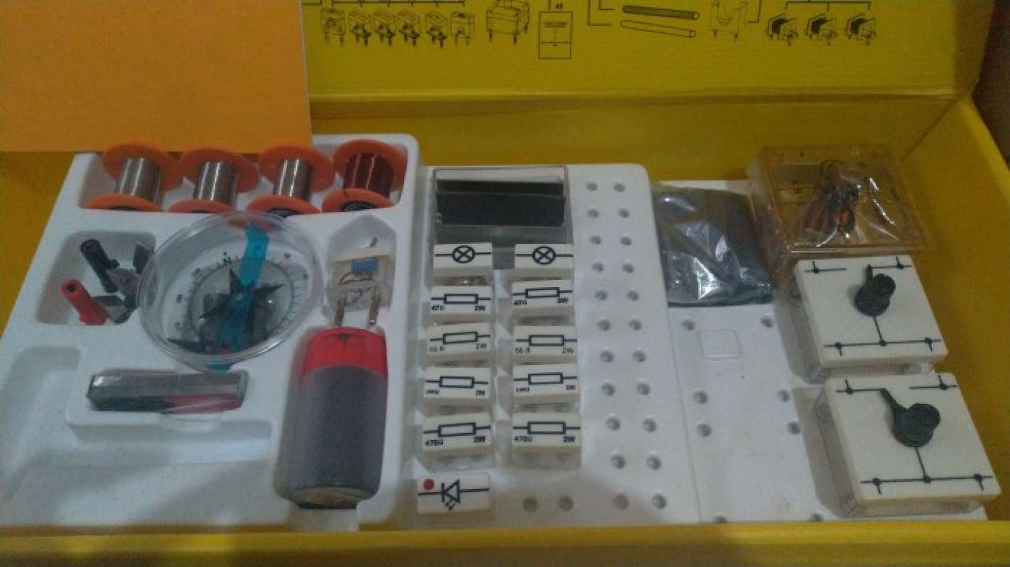 Promo Kit Mekanika, Listrik Dan Magnet, Optik (peraga Pendidikan Sma ...