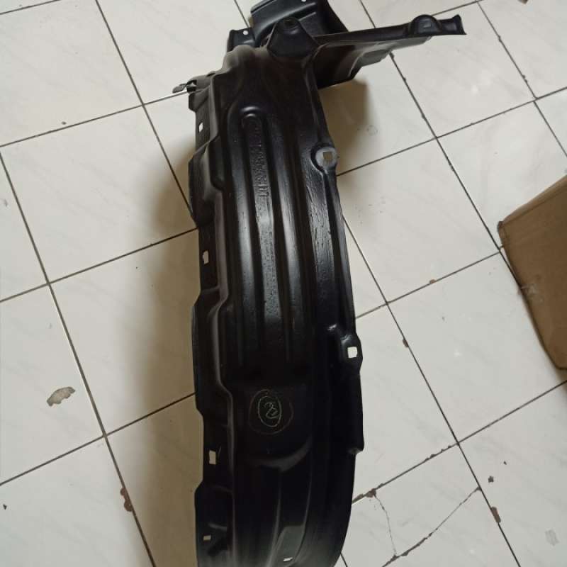 Promo Liner Fender / Liner Spakbor / Grand Fortuner Original Diskon 23% ...