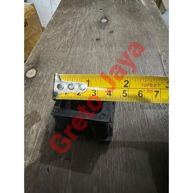 Jual ( 4x4 ) Kaki Semi Karet Plastik Tebal Tinggi Kotak Besi Tutup Pipa ...