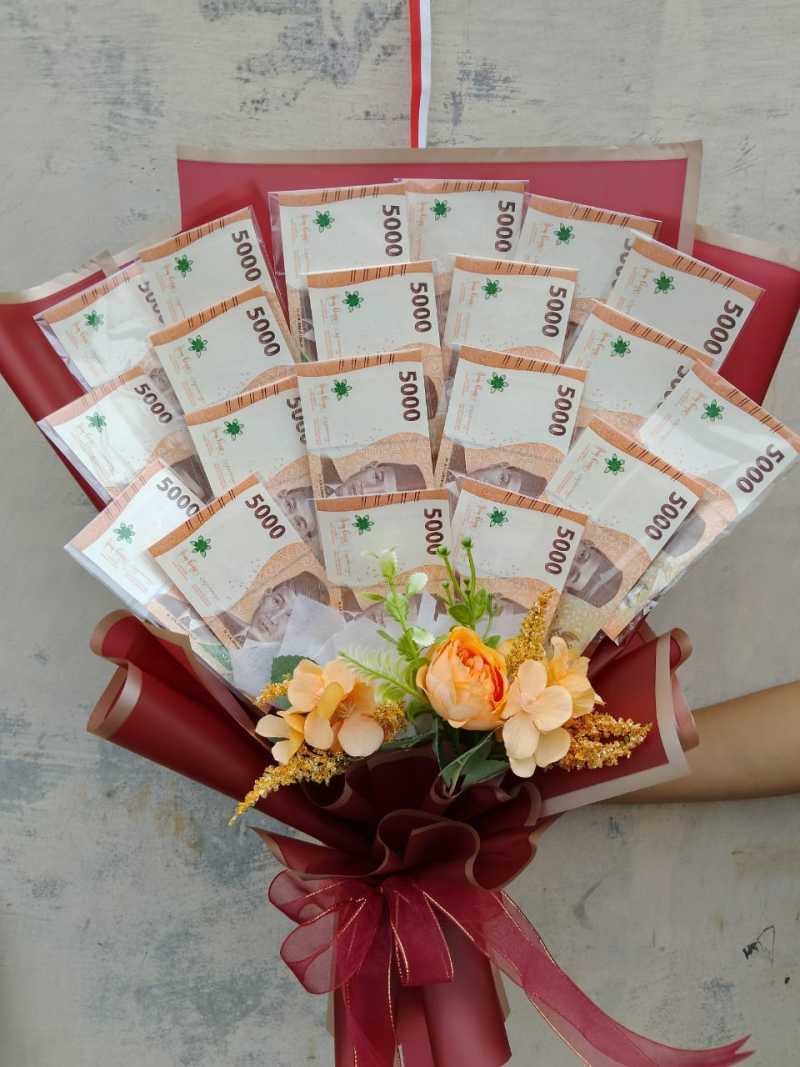 Jual Buket Uang Kosongan Kosong Isi 10 Lembar Gift For Wisuda ...