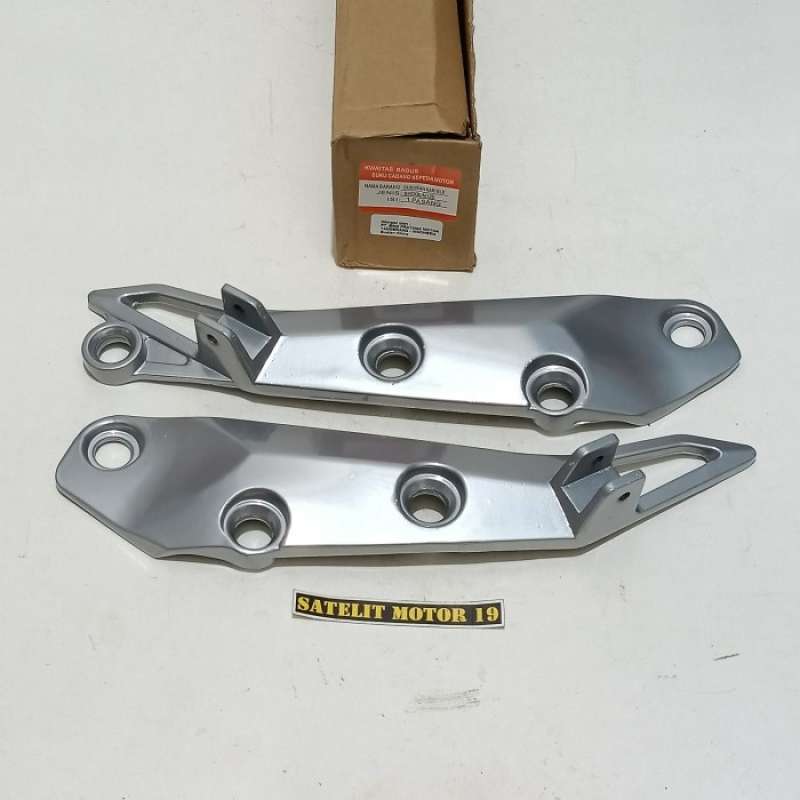 Promo Dudukan Step Footstep Belakang Kanan Dan Kiri Shogun 125R Shogun ...