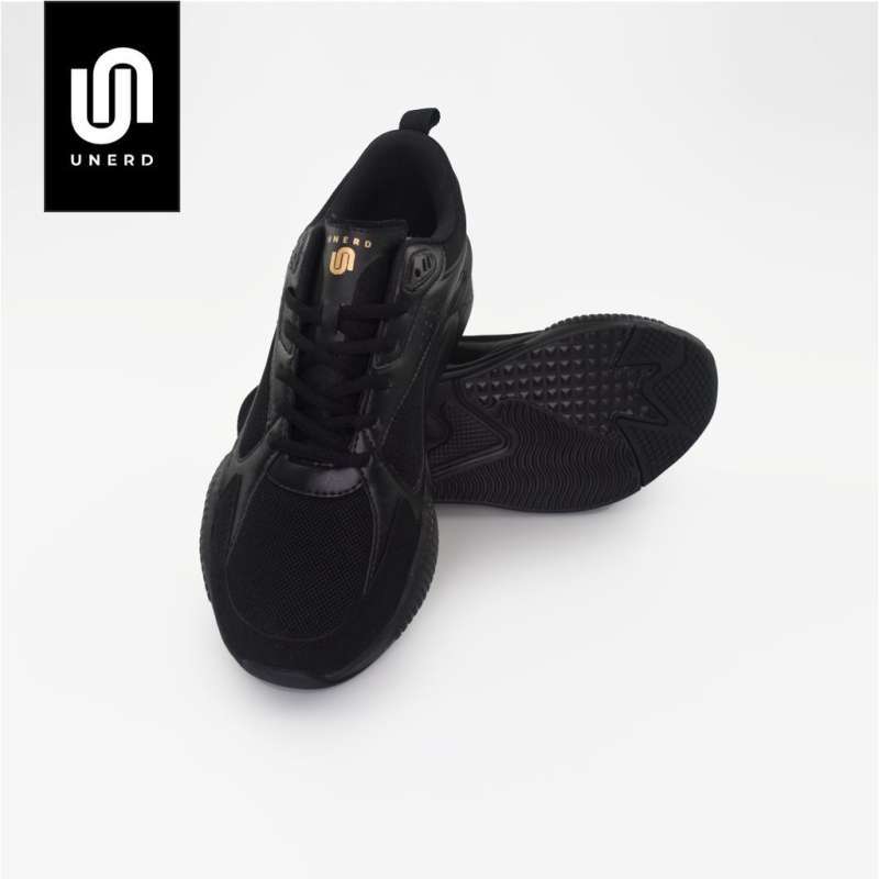 Promo Sepatu Sneakers Unerd Yukkuri Triple Black |sepatu Sneakers ...