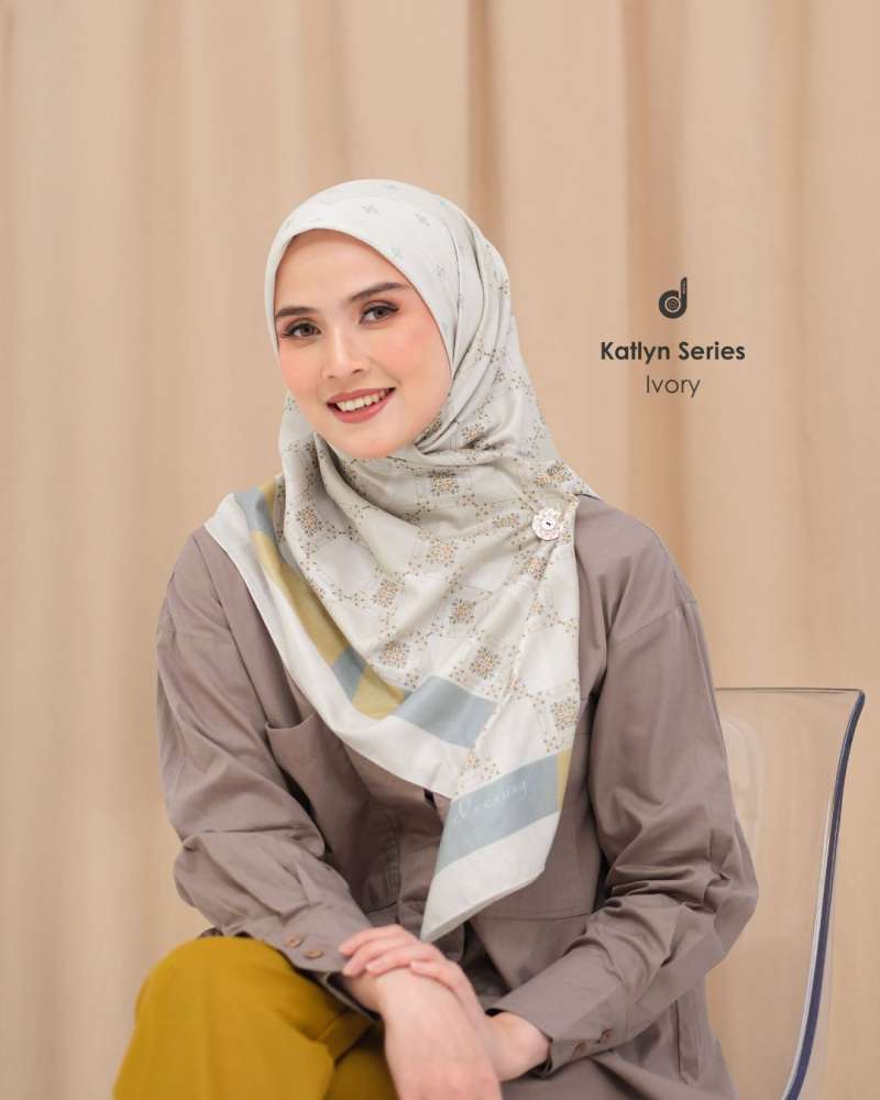 Jual Deenay Motif Terbaru Katlyn Series Bisa Untuk Casaual Dan Formal ...