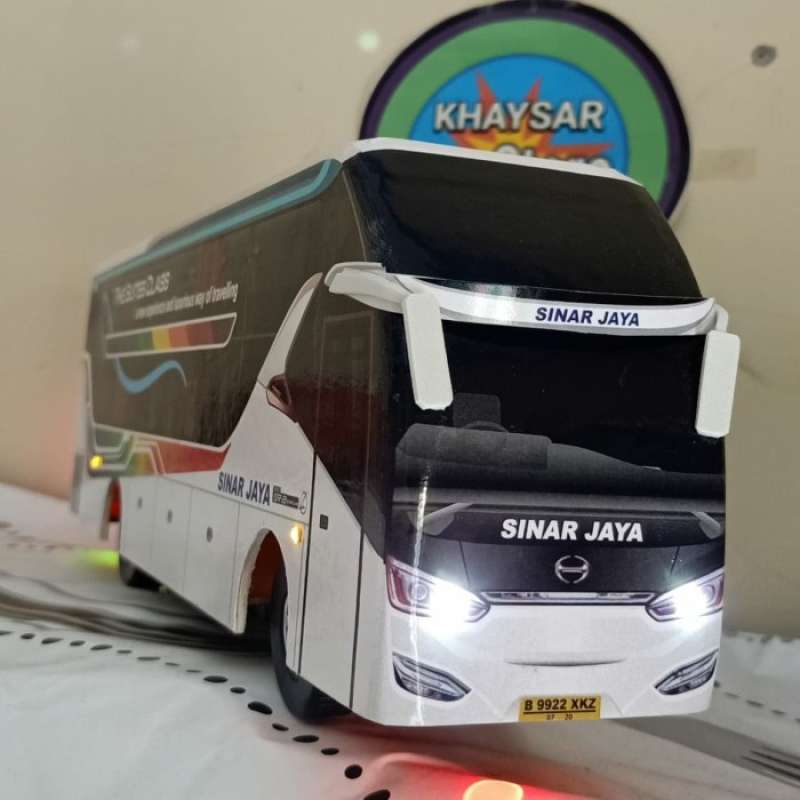 Jual Miniatur Bus Bis Sr2 Suite Class Sinar Jaya Plus Lampu di Seller ...