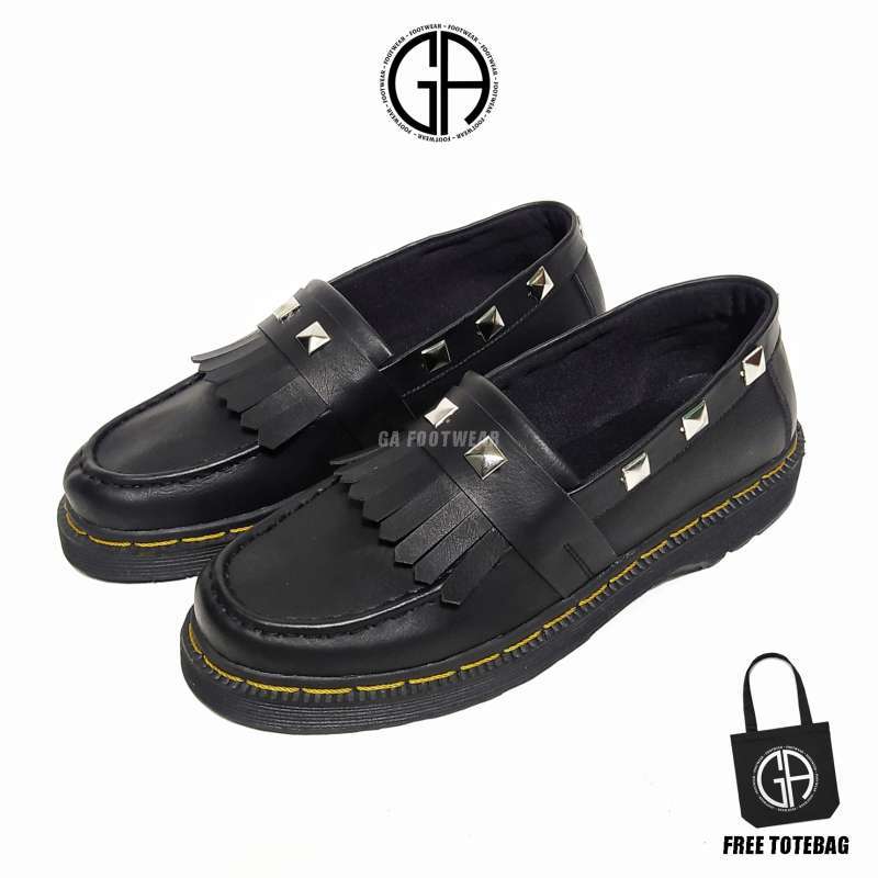 Loafer Dr Martens Original - Harga & Model Terbaru Maret 2024 | Blibli
