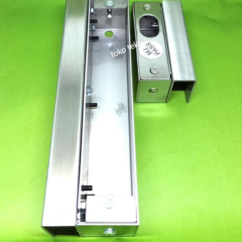 Jual Bracket Dropbolt Drop Bolt Stainless Breket U Bracket Pintu Kaca ... Jual Bracket Dropbolt Drop Bolt Stainless Breket U Bracket Pintu Kaca ...