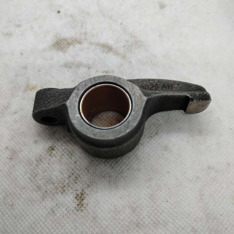 Promo SPARE PART ROCKER ARM PELATUK KLEP VALVE ISUZU PANTHER ELF 4JA1 ...