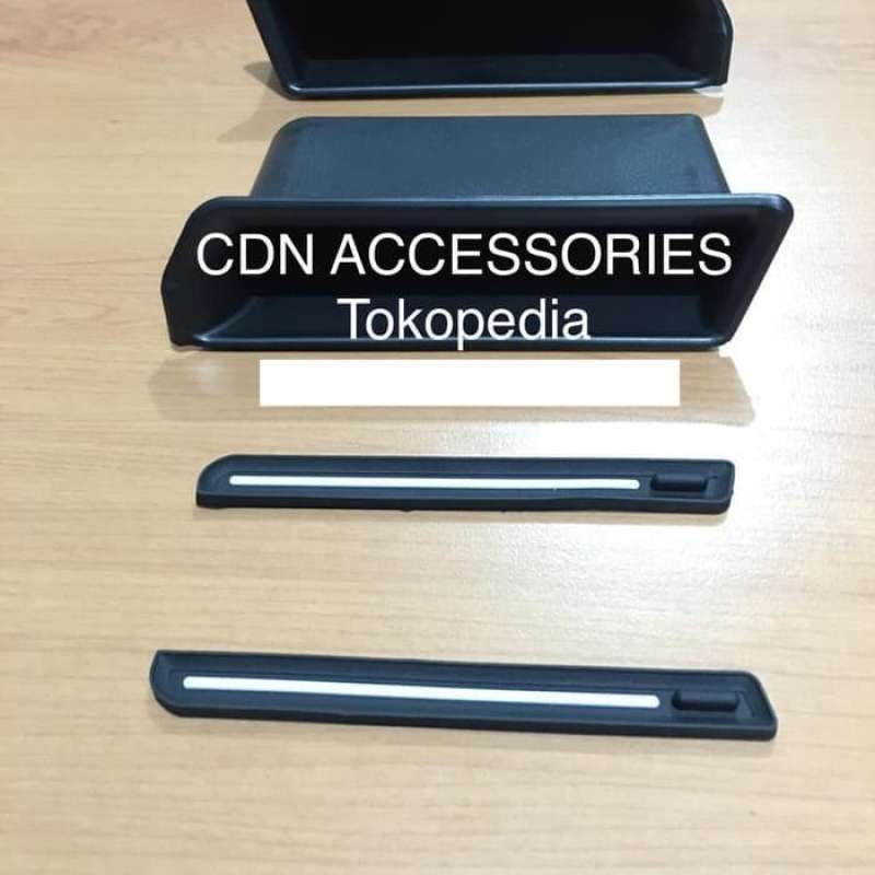 Promo Tempat simpan hp samping / side door box / Jimny 2019 / All new ...