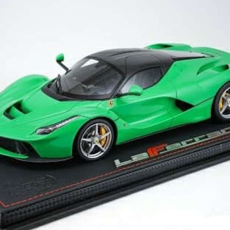Promo BBR 1:18 FERRARI LAFERRARI GREEN ON LEATHER BASE WITH DISPLAY ...