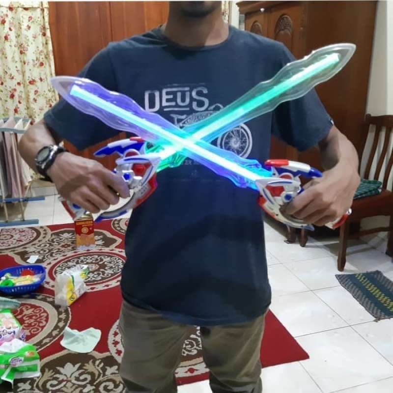 Promo MAINAN SET PEDANG LED TOPENG ULTRAMAN COSPLAY ULTRAMEN ANAK ...
