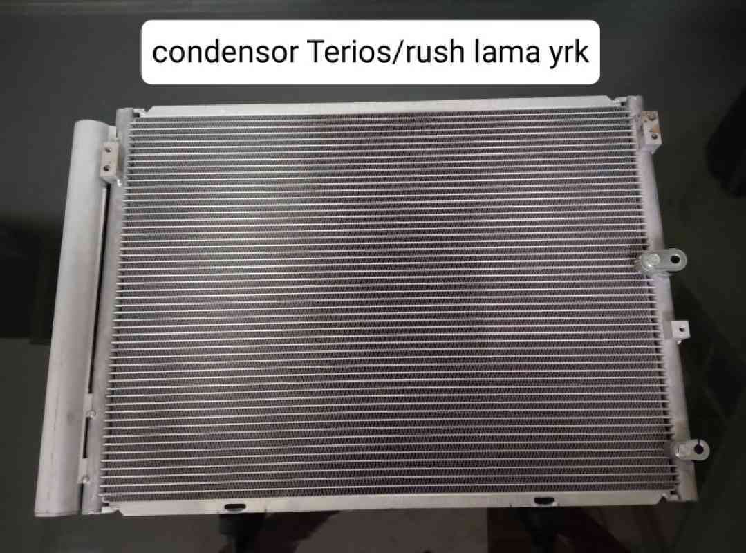 Jual Condensor Condenser Daihatsu Terios Lama / Toyota Rush Lama ...
