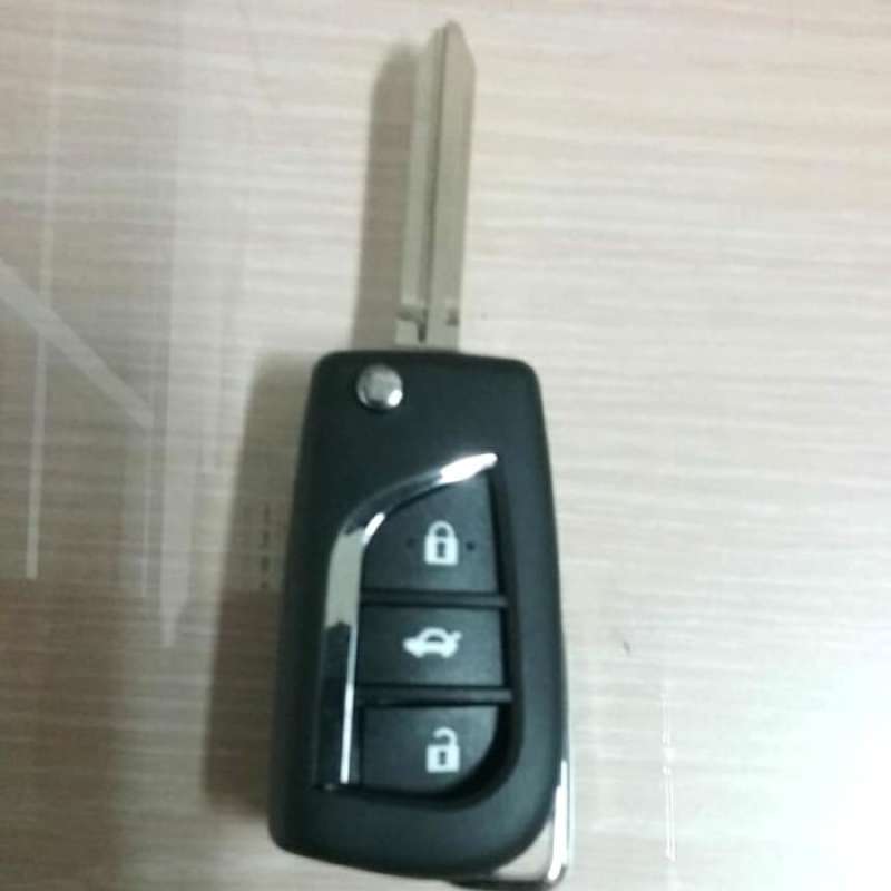 Promo kasing casing kunci remote model lipat toyota innova inova reborn ...