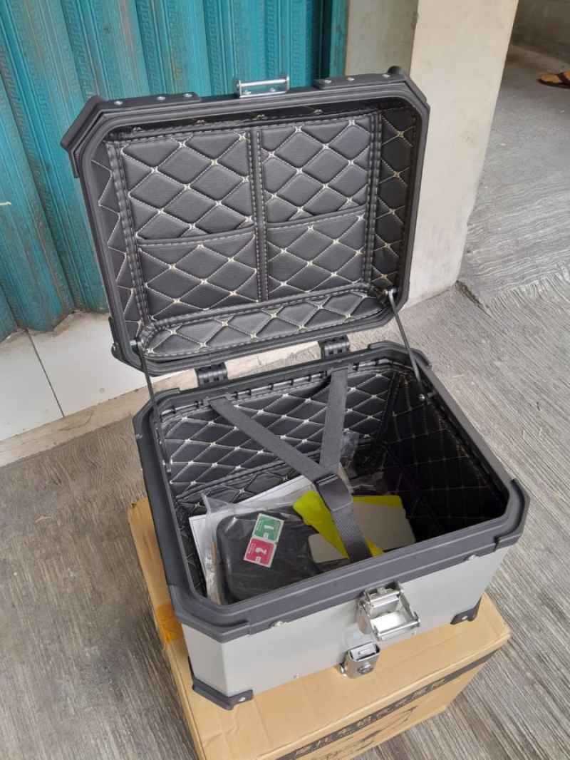 Promo Topbox Motor Kunci Alumunium Pannier Bracket Kotak Top Box 45l 50liter - 25l Hitam+rest ...