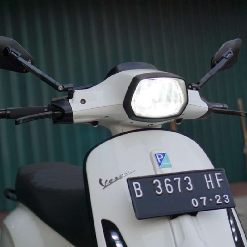 Promo Spion Rizoma Elisse Black Casting Universal Vespa Sprint ...