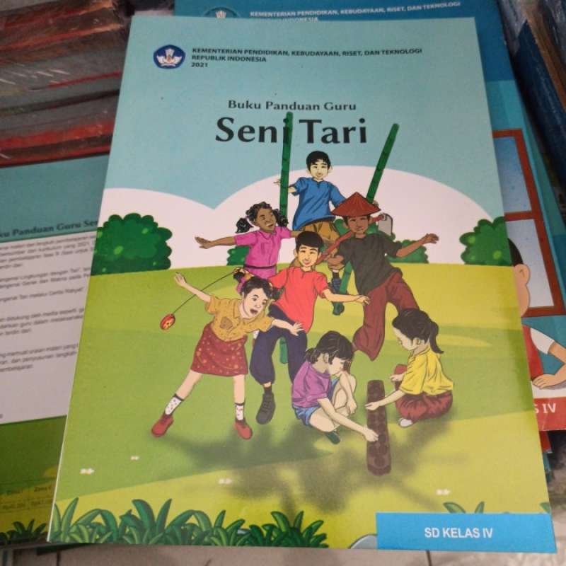 Jual Buku Panduan Guru Seni Tari Kelas 4 Sd/mi, Edisi Terbaru Di Seller Huka Shop - Kebon Jeruk ...