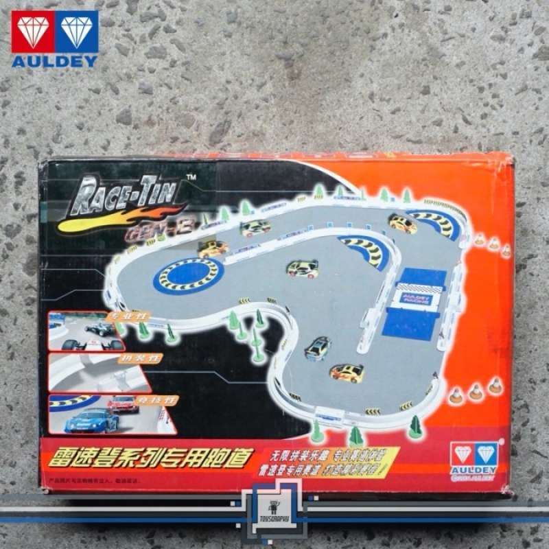 Jual Auldey Race Tin Gen 3 Racetrack Playset Track Set Arena Mobil ...