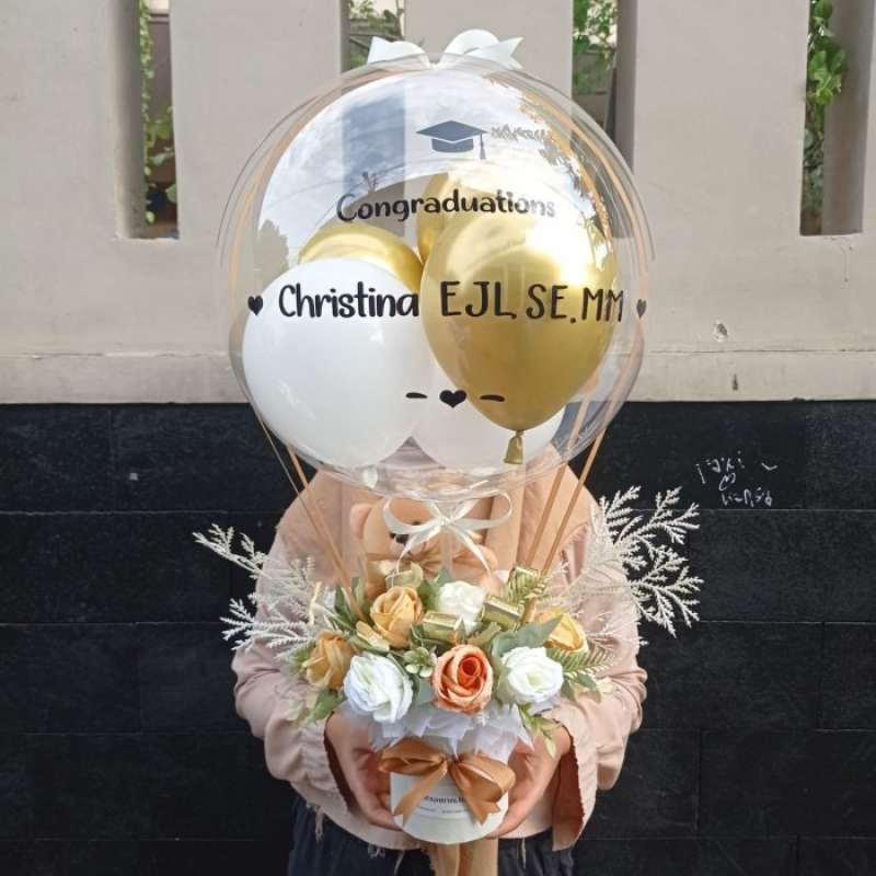 Promo Bucket Balon Bunga + Coklat Delfi Treasure + Boneka Medium Wisuda ...