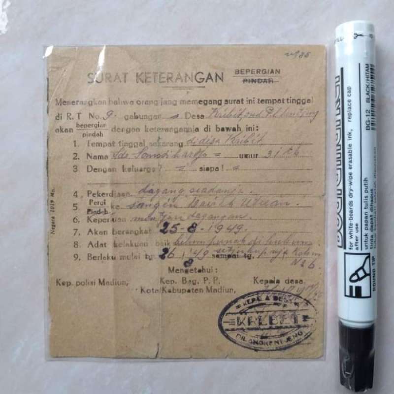 Jual Koleksi Dokumen Arsip Kuno Surat Keterangan Bepergian 1949 Madiun ...
