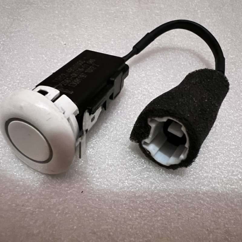 Jual Corner Sensor Parkir Innova V Dan Fortuner 2012-2015 Di Seller ...