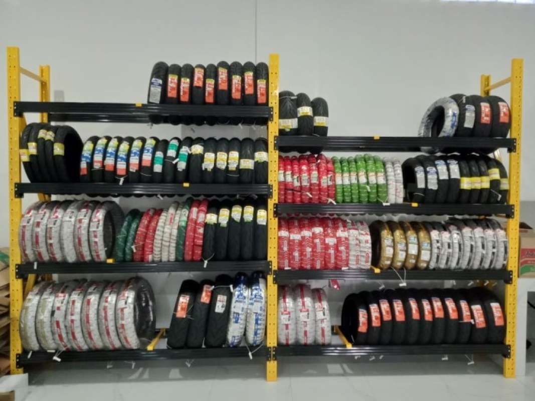 Promo Rak Besi Ban Motor Gt-rack Tr300 Tire Rack 4 Susun Tinggi 2.5 ...