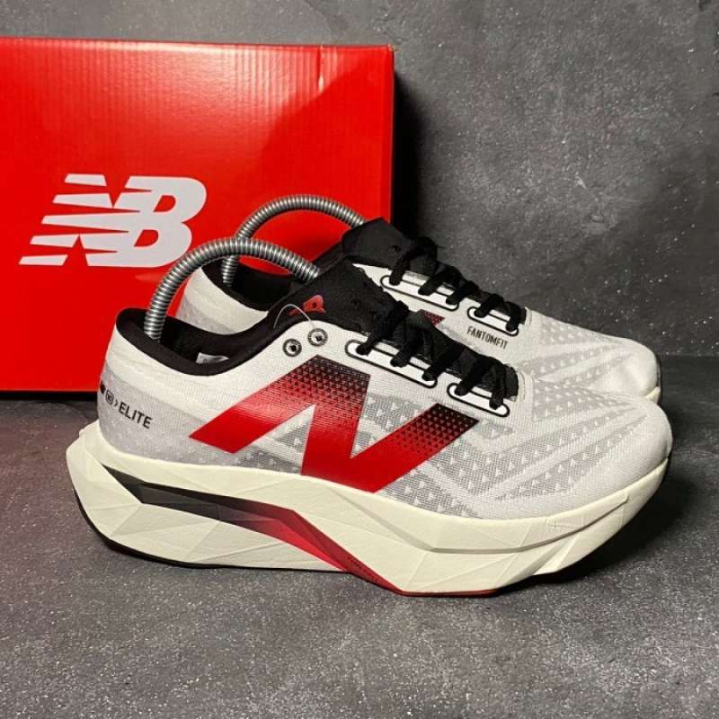 Promo Sepatu Runing Nb Fuellcell Sc Elite V4 White Blue - A, 39 Diskon ...