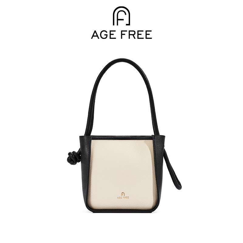 Promo Kylie Bag Sling Bag By Age Free - Putih Denim Diskon 5% Di Seller ...