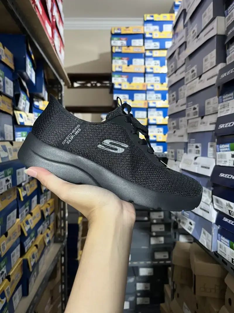 Jual Skechers Adventure 🔥 Original & Model Terlengkap 2026
