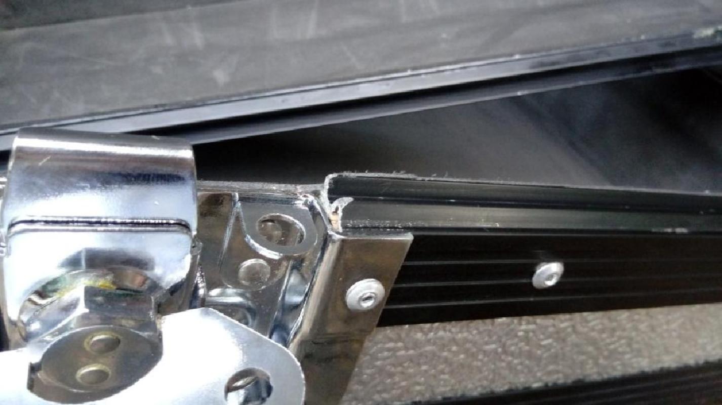 Jual List Alumunium U Hitam - 150cm Di Seller Harvin Audio - Logistik ...