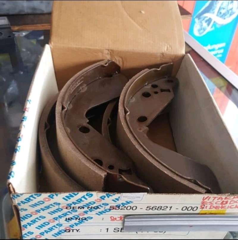 Jual Brake Shoe / Kampas rem Belakang Suzuki Vitara , Escudo, Sidekick ... Jual Brake Shoe / Kampas rem Belakang Suzuki Vitara , Escudo, Sidekick ...