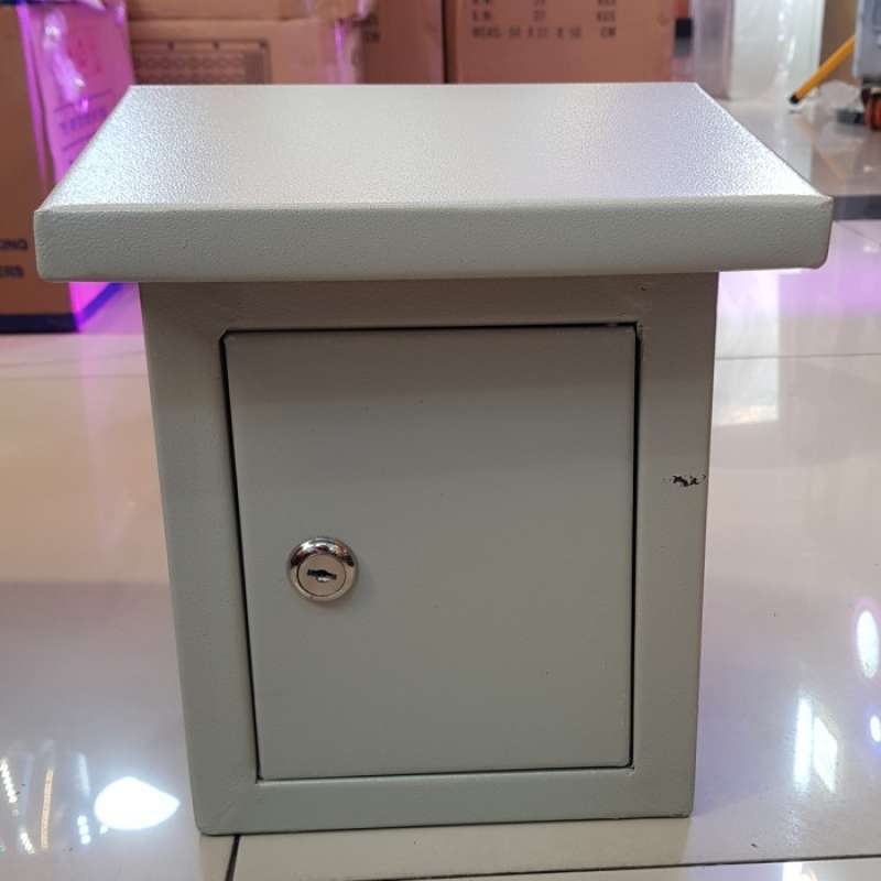 Promo BOX PANEL LISTRIK OUTDOOR 20X17 / BOX PANEL TOPI Diskon 23% di ...