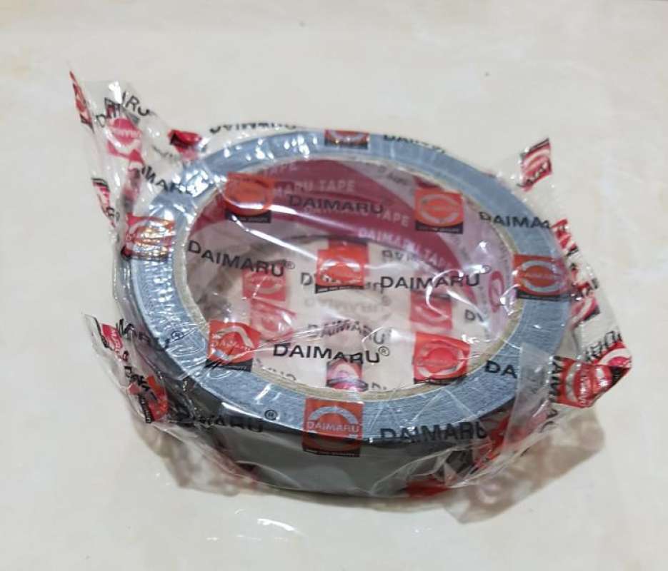 Jual Lakban hitam daimaru clothtape daimaru 1 24mmx12m di Seller Bulan ...
