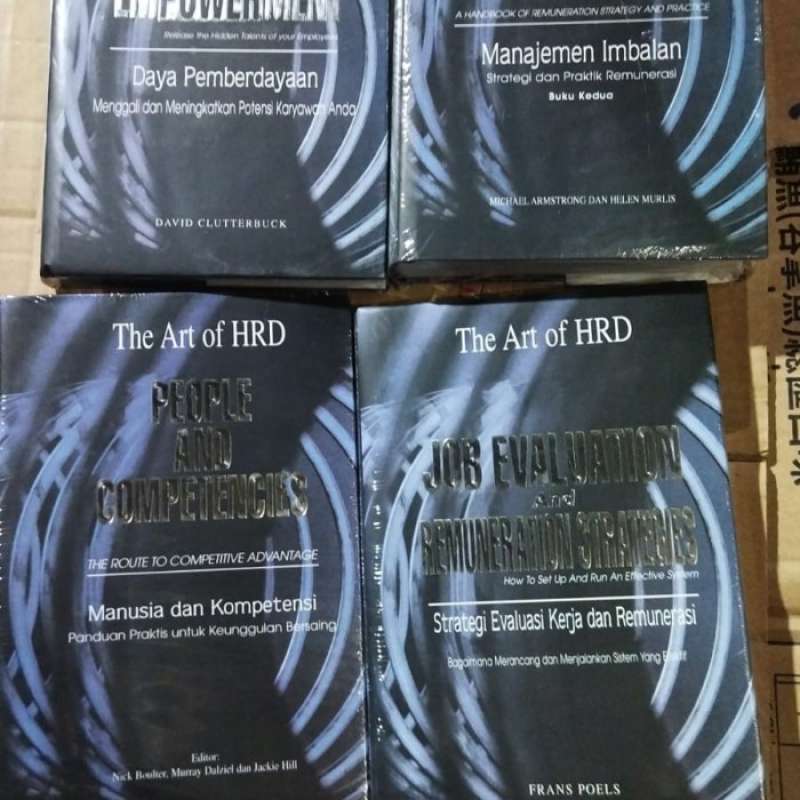 Jual The Art Of Hrd Satu Set Terdiri Sari 10 Buku. di Seller VIRGO ...