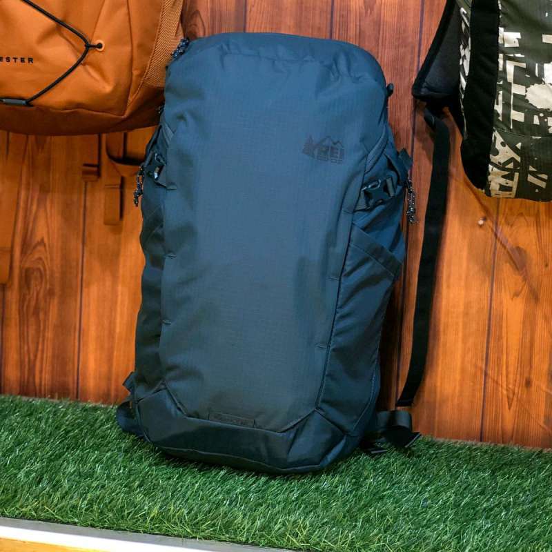 Promo TAS RANSEL BACKPACK REI CO.OP RUCKPACK 28L TRAVELLING HIKING ...