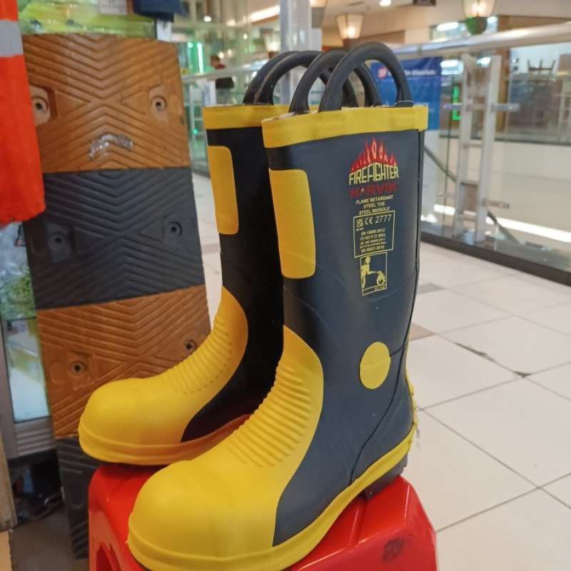 Promo Sepatu Pemadam Harvik / Fire Boot Damkar 100% Promo Diskon 23% Di ...