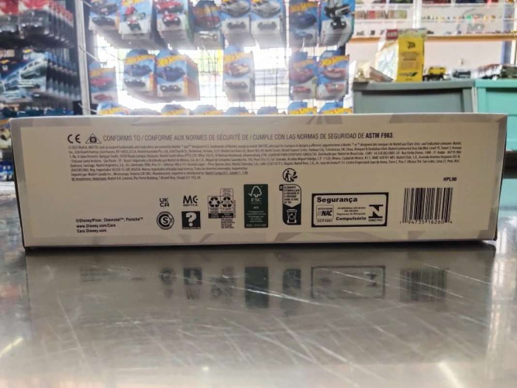 Promo Mattel Disney 100 Disney Pixar Cars Set Mcqueen Mater Sally Flo ...