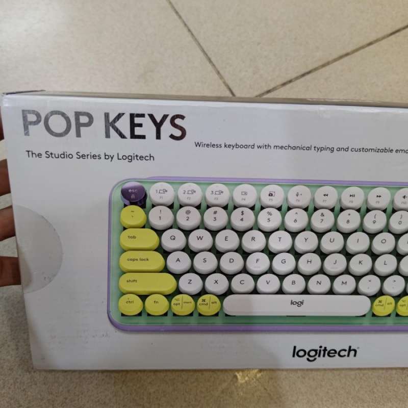 Promo Logitech Pop Keys Keyboard Wireless Mechanical Compact Emoji Keys ...