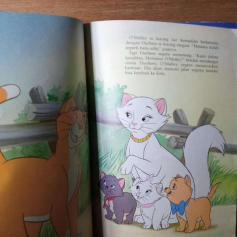 Jual Seri Disney Klasik Berwarna Kucing Ningrat The Aristocats 95 Hal ...