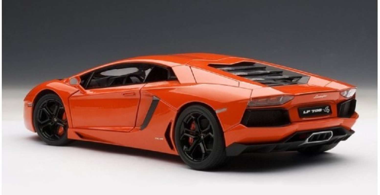 Promo 1/18 AUTOART AVENTADOR LP700 ORANGE DIECAST NOT KYOSHO Diskon 23% ...