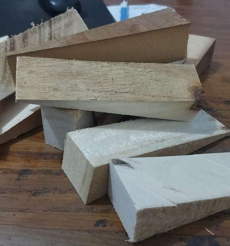 Promo Wood Sprinkler Wedges Penahan Pemadam Kebakaran Stop Water ...