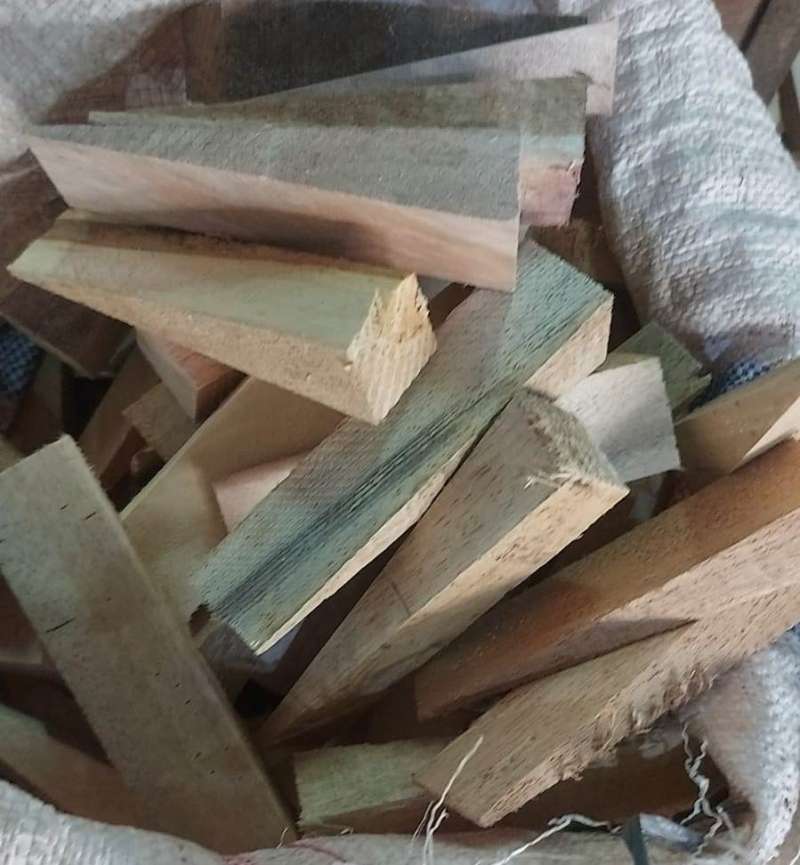 Promo Wood Sprinkler Wedges Penahan Pemadam Kebakaran Stop Water ...