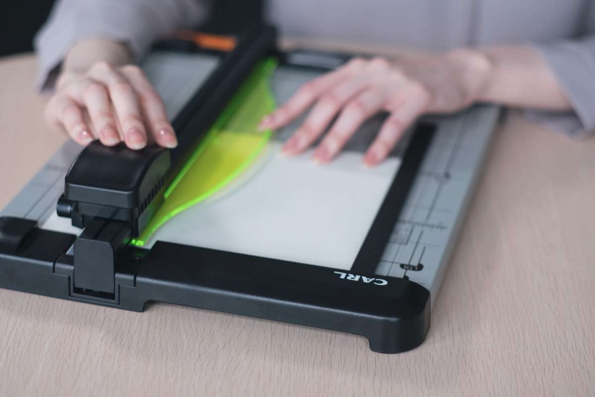 Jual Pemotong Kertas Carl Type Dc-600 Rotary Disk Cutter Di Seller ...