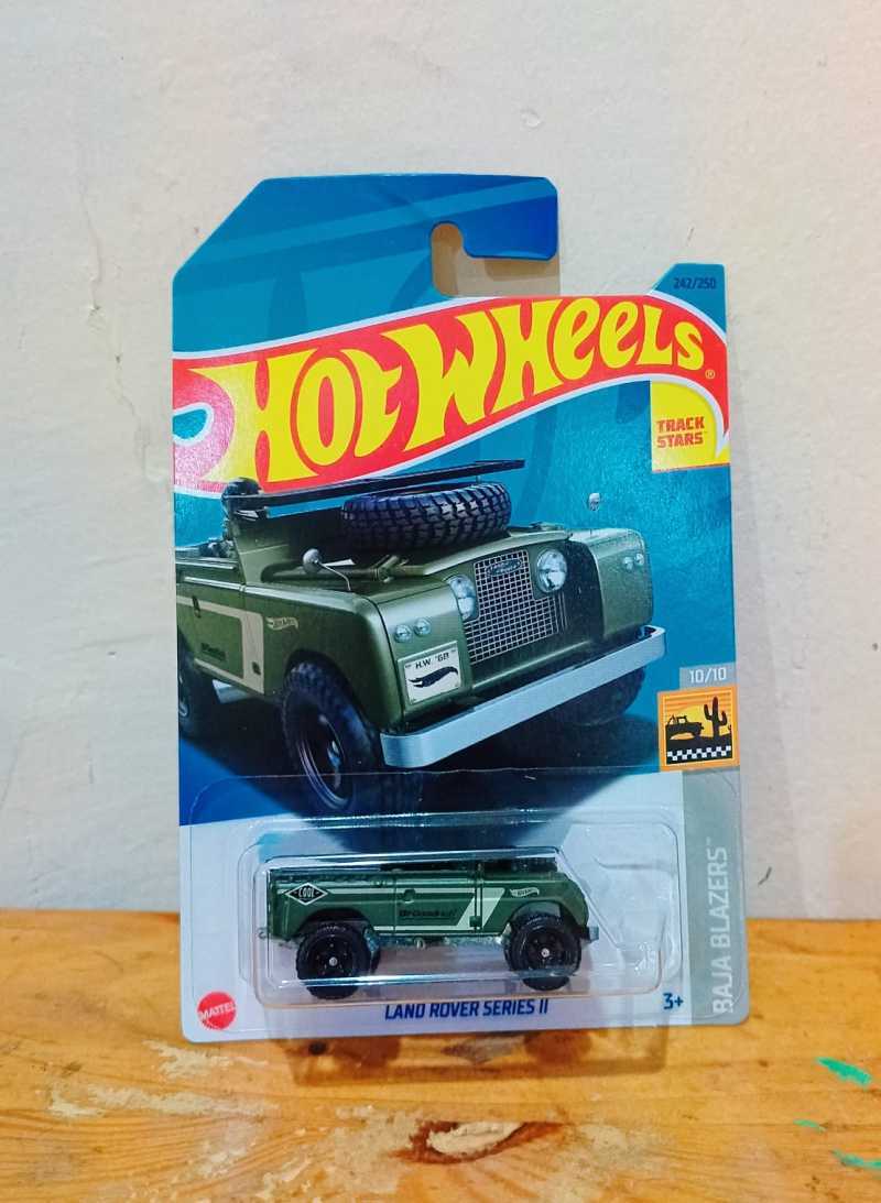 Jual HOT WHEELS HOTWHEELS LAND ROVER SERIES II di Seller PAPATOYZ ...